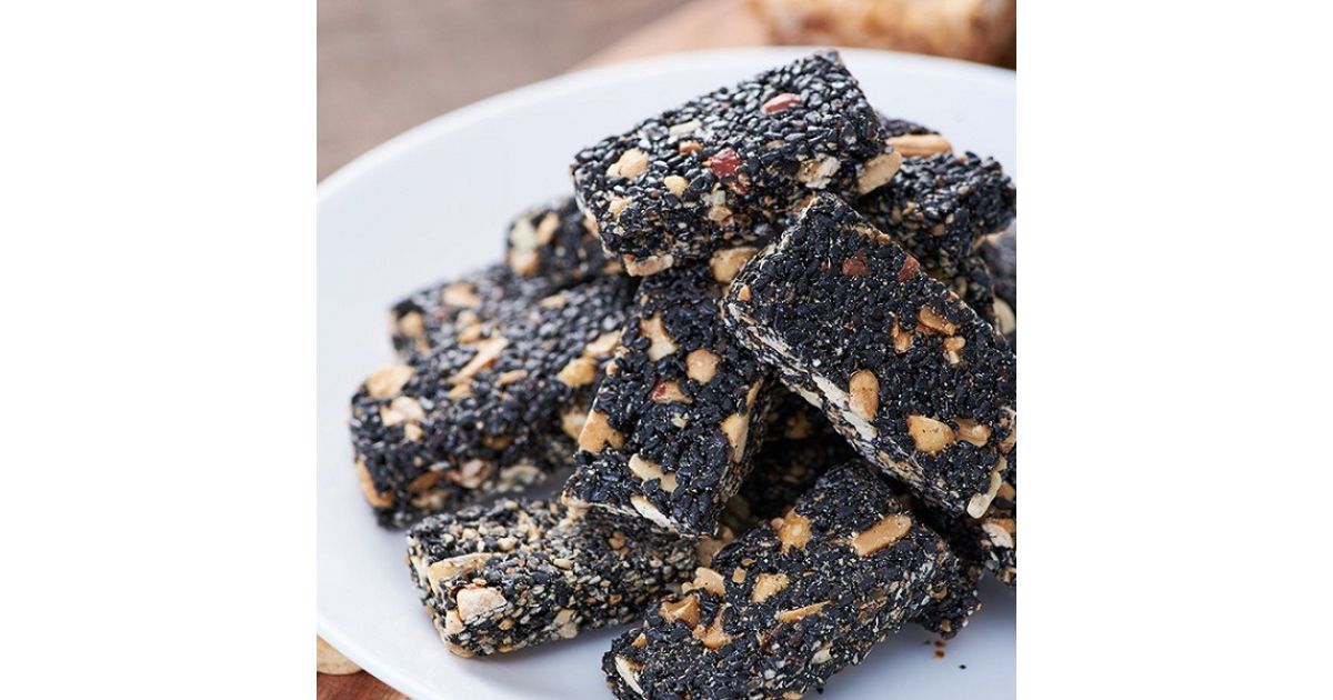 Flavory Kovilpatti Sesame Mittai Candy (Ellu Mittai) | sandhai.ae